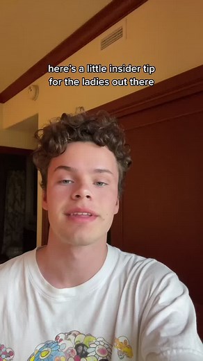 Thoughtful Gifts for Your Boyfriend: Name Necklace Ideas