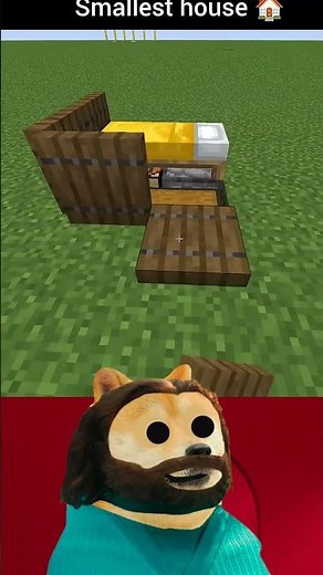 This player shows us how to build the smallest house in Minecraft.