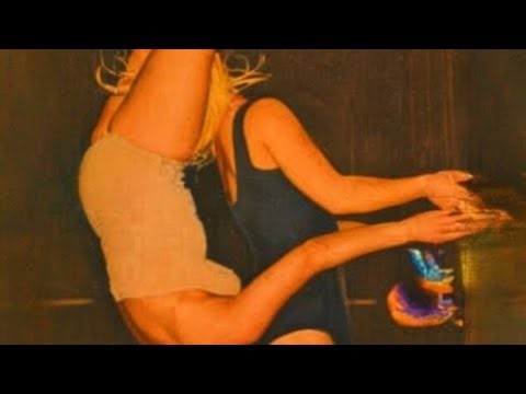 Wrestling Illustrated magazine: 1966-01 Londan Publishing Corp. Penny banner vs princess tona tomah