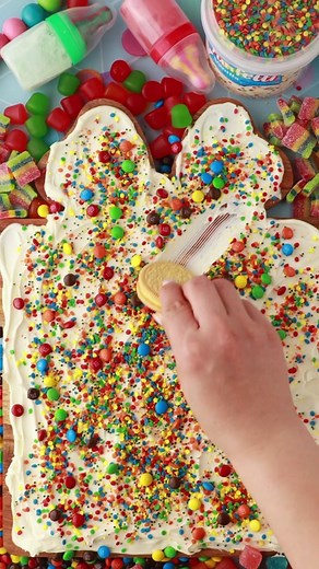 Birthday Funfetti Frosting Board Surprise