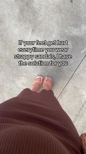 Stop Sandals Hurting Your Feet - Effective Solutions Revealed!