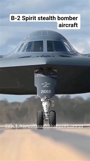 #b2spirit #stealthbomber #usaf #aircraft #aviation #airforce #viralshorts #ytshorts #shorts
