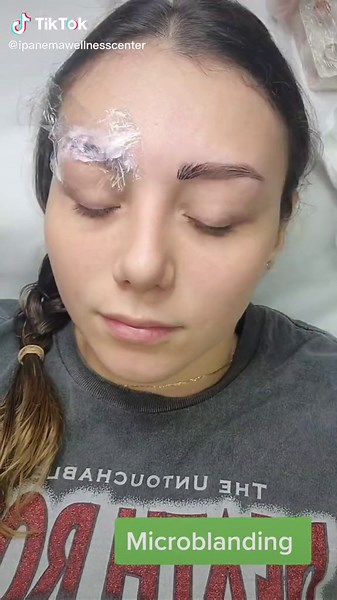 🍀Is it worth it to get microblading?So, is microblading worth it? The short answer to this question is yes, eyebrow microblading is definitely worth it. Especially considering the amount of talent and experience semi-permanent makeup artists have today, there's no going wrong when getting eyebrows microbladed. You'll be surprised by the results.#microblanding #eyebrowstylist #eyebrowshaping #visagist #selfcare #eyebrowshaping #eyebrows #powderbrows #eyebrowsdesigner