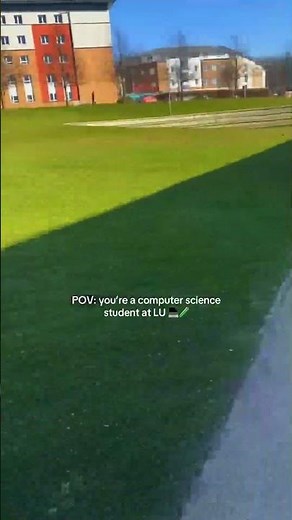 What a typical day on campus looks like for Computer Science student Ellis