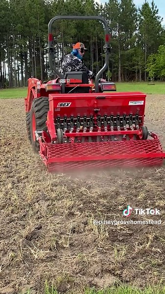 Essential Farming Equipment: Top Seeders for Every Farmer