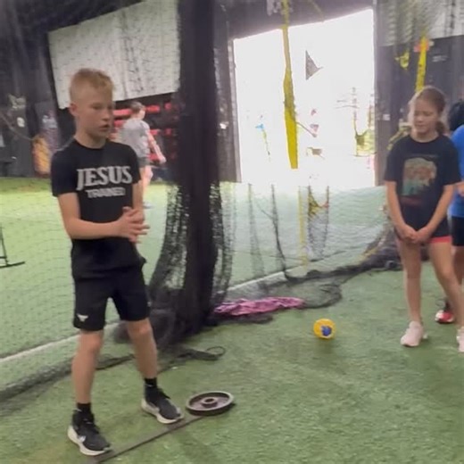 Vargo Trained | Calling all K-grade athletes!!!! Saturday February 14 is our KIDZ Valentine party and Combine! We will be testing Pro agility, Vertical,... | Instagram