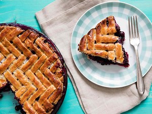 The Best Blueberry Pie Recipe