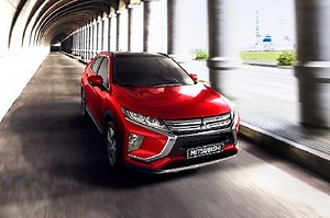 Mitsubishi Eclipse Cross Images - Check Interior & Exterior Photos | OtO