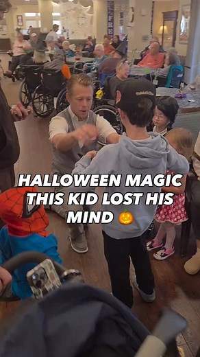1.6K views | The Best Halloween Magic Trick #magician #tricks #reaction #halloween | Ryan Martin Magic | Facebook