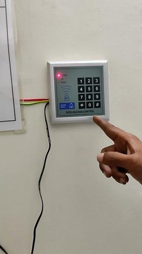 RFID Proximity Entry Door Lock Access Control Syestem This video shows you how to set a password 💯
