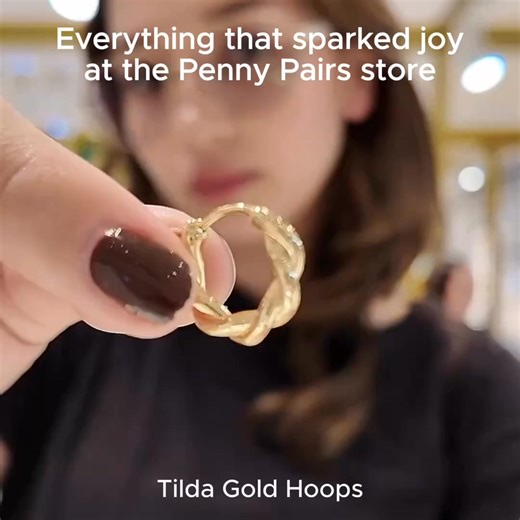 23K views · 45 reactions | Elegant everyday jewelry ❤️ No more jewelry allergies 珞 9,600+ 5 star reviews ✨ Shop now on https://ph.pennypairs.com | Penny Pairs | Facebook