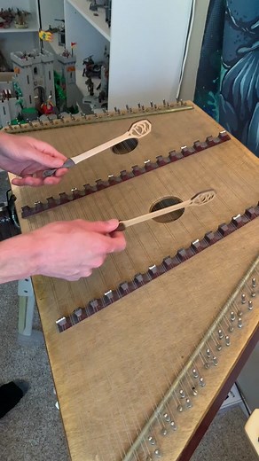 The “Forbidden Riff,” Stairway to Heaven, played on hammered dulcimer. I’ve done a vid of this one before, but I like this performance better so decided to post it. #hammereddulcimer #stairwaytoheaven #guitarcenterjams #ledzeppelin #jimmypage #robertplant #folkrock #folkmusician #dulcimer