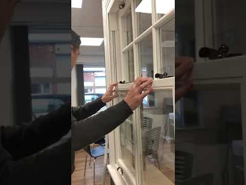 Ultimate Rose option | staff bead