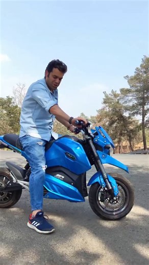 ‎TOSAN MOTORS | توسن موتور‎ on Instagram‎: "‌ اگه از MM3 خوشتون اومده و میخواهید با شرایط ویژه این موتور رو بخرید عدد ۶ رو برامون کامنت کنید تا همه چیز رو در دایرکت بهتون توضیح بدیم. #موتور_برقی #موتور #توسن_موتور"‎