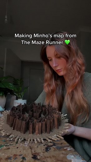 Recreating Minho’s Maze Runner Map | Crafting the Glade and Interior
