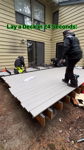 Jason Russell on Instagram: "How we quickly lay @timbertech #azek #pvc decking: We like a 5 boards at a time approach so we can control straightness and gaps by using @the_deck_divider_spacing_tool as a guide to keep things on point. We chalk lines and face screw the decking with stainless steel #toploc screws. After that, we add the matching plugs to keep that fastener free look but we have the best way (IMO) to lock down a deck."