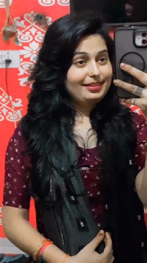 Nisha Yadav on Instagram: "Zara fir se kehna ❤️"