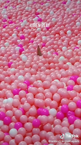 Lanbox Trampoline Sports Park (@trampolineparkfranchise) - Exciting Inflatable Games at Chinese Indoor Playground