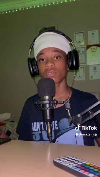 Be Alright by Dean Lewis - Captivating Cover Performance