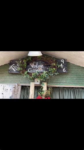 74 1/2” LADDER Super Cute Christmas Decor - Rustic !! $75 | The Vintage Garden 946 | Facebook