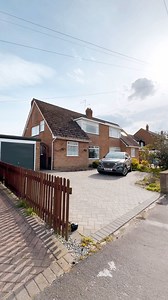  VIDEO TOUR  Northgate, Cottingham £285,000 STUNNING THREE BED...