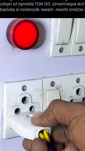 386K views · 42K reactions | 﫶...Day and night view of the Royal Clock Tower #christmasmovies #shiftgiveaway #NFLGames #church #emotionalpain #sundayevent #SundayService #game #breakup | Ishaq Suleiman | Facebook