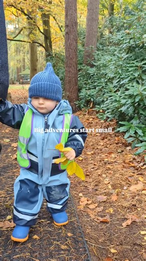 Spaces are filling up fast in our Cobham Owlies (12mos-2yrs) camp! Enquire on our website to explore the forest and secure your spot 🧡#outdoornursery #forestschoolnursery #forestschool #nursery #outdooreducation #earlyyears #forestnursery #eyfs #cobham #cobhammums #cobhamdads #cobhamparents #cobham #nurseryspaces #babyroom | Outdoor Owls