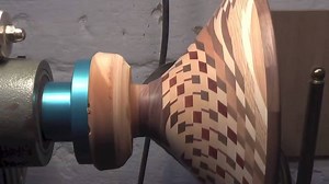 26K views · 262 reactions | Dizzy Bowl Dennis Edwards | Woodworking Enthusiasts | Facebook