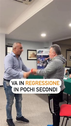 Vincenzo D’Amato on Instagram: "✨ Hai mai vissuto una regressione pratica? In pochi istanti porto un soggetto in ipnosi e rivive una scena della sua adolescenza con tutti e 5 i sensi 🌌🌀 Un viaggio straordinario nello spazio e nel tempo ⏳👁️👂👃👅✋ 👉 Se ti affascina questo mondo, segui il profilo per restare aggiornato sui prossimi contenuti 🔥 #ipnosi #regressione #ipnosiregressiva #consapevolezza #crescita #esperienzaunica #mente #viaggiinteriori #spiritualità #coscienza"