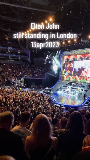 #eltonjohn #rocketman #s #music #taronegerton #eltonjohnfan #davidfurnish #eltonjohnconcert #eltonjohnfarewelltour #eltonherculesjohn #sireltonjohn #rocketmanmovie #eltonfarewelltour #kingsman #elton #bernietaupin #tarontulas #eggsyunwin #eltonjohnedit #goodbyeyellowbrickroad #legend #piano #eddietheeagle #tarondavidegerton #taronegertonedit #rock #farewellyellowbrickroad #eltonjohnaidsfoundation #eltonjohnmusic #smusic