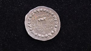 3.1M views · 30K reactions | Chumlee and Rick take a closer look at a 2,200-year-old coin! | The Best of Pawn Stars | Facebook