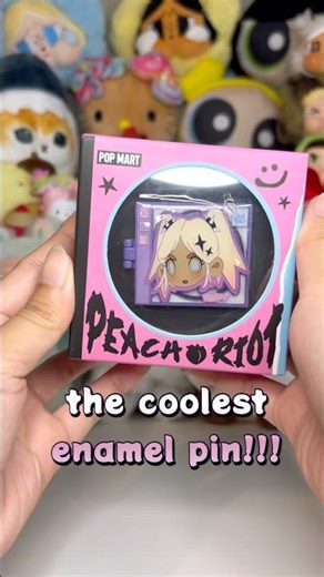 Unboxing the COOLEST Enamel Pin Ever… It Moves! 🍑Peach Riot Review #popmart #peachriot