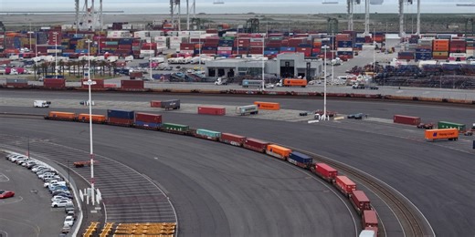 Exclusive | White House Considers Slashing China Tariffs to De-Escalate Trade War