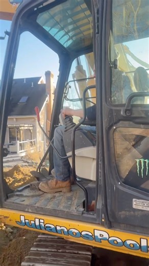 HE ALMOST HIT ME WITH A ROCK 😮 #swimmingpool #construction #work