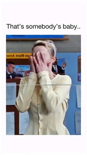 ClipsByTeeplus on Instagram: "Freaks and Geeks (1999–2000) Summary: Freaks and Geeks is a coming-of-age comedy-drama set in a Michigan high school during the early 1980s. The series follows Lindsay Weir, a bright, well-behaved student who begins drifting away from her academic path to hang out with a group of rebellious teens known as the “freaks,” while her younger brother Sam navigates life with his own circle of awkward but lovable “geek” friends. The show explores the insecurity, confusion, 