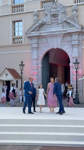A milestone moment on the Rock ✨ H.S.H. Prince Albert II marks 20 years surrounded by family and the people of Monaco. 🎥 video made by @hello_monaco #hshprincealbertii #princealbertii #princesscharlene #princesscharleneofmonaco #charlenedemonaco #monacoroyalfamily #monacoroyals #grimaldi #princesscarolineofmonaco #carolinedemonaco #princessstephanieofmonaco #princessstephanie #princejacques #princessgabriella | HelloMonaco.com
