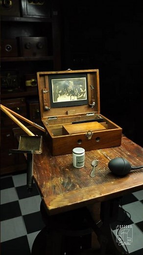 One of the FIRST camera for SELFIES - Stereo camera “Le Self-Photo”