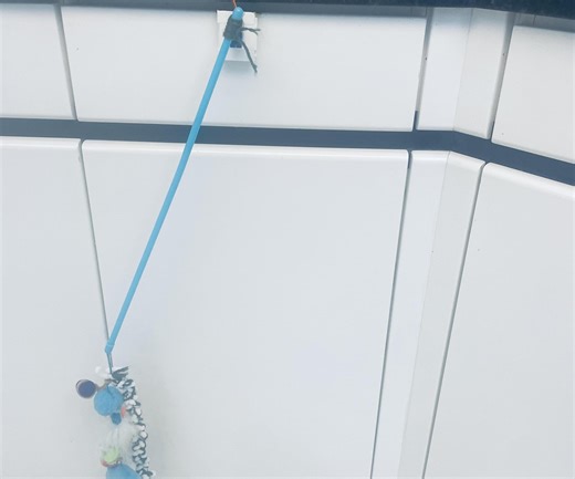 How to Make a Remote-Controlled String Toy for Cats