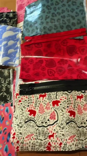 Waterproof totes here we come! #sewing #sewingtiktok #zipperbag #seamstress