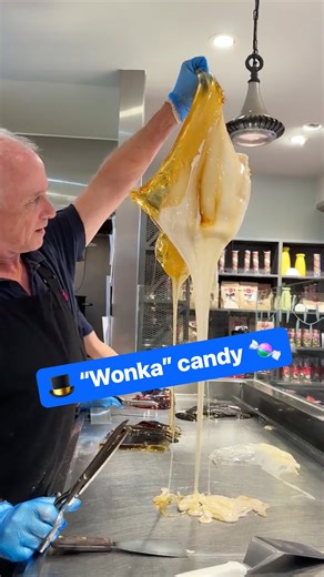 Sticky tapped into their endless imagination with this handmade candy creation, inspired by the new “Wonka” movie and that iconic top hat. 🍭🎩🍬🍫✨