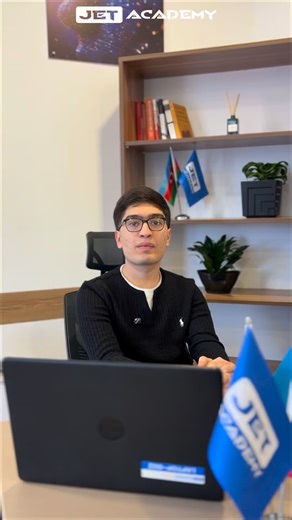 IT və Proqramlaşdırma kursları on Instagram: "Full-Stack Developer kursumuzun tələbəsi Aslanov Pərvin JET Academy haqqında fikirlərini bizimlə bölüşür! 💡 Pərvin Rabitə və İnformasiya Texnologiyaları üzrə Bakı Dövlət Peşə Təhsili Mərkəzində JET Academy tərəfindən təşkil olunan seminarda tələbələr üçün təqdim edilən təqaüd proqramında iştirak edib. Keçirilən imtahan nəticəsində 100% təqaüd qazanaraq Full-Stack Developer kursunda təhsil almaq imkanı əldə edib. 🚀 O, bu fürsətin onun IT sahəsində b