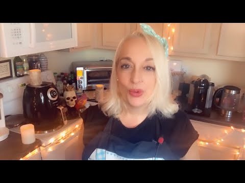 The Goofy Blonde Chef Presents: Raisin Pumpernickel Bread