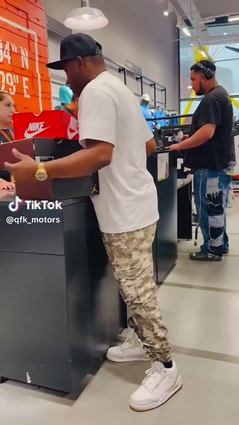 Shopping Experience at O2 Arena in London