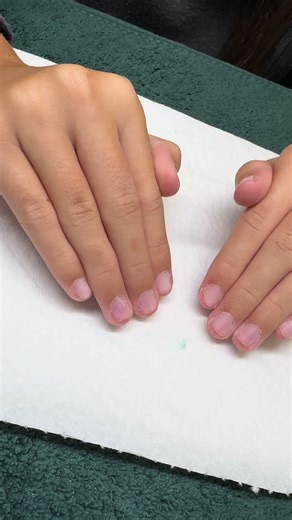 Elite Lashes (@elitelashestraining)’s videos with Make Me Feel - oskar med k