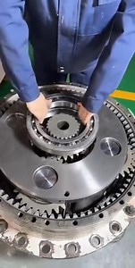 14K views · 135 reactions | Rollstar Hydraulic Pump Assembly! #mechanic #mechanicjames #automotive #repair #restoration #viral #shorts #reels | Mechanic James Team | Facebook