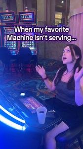 Breaking up with my slot machine like: ✌️💔 it’s not me, it’s YOU! | URComped