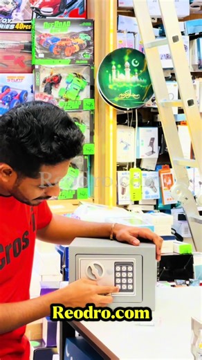 🔐 Secure Your Valuables with Confidence! Keep your cash, jewellery, documents & essentials protected with our premium safe locker with key. Strong build, easy to use & perfect for home or office use. 💥 Killer Price | UAE All Over Delivery Shop now at reodro.com #SafeLocker #SafetyBox #KeyLocker #HomeSecurity #OfficeSecurity