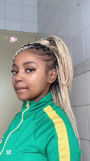 Blonde Hair Tutorial: Knotless Braids Step-by-Step