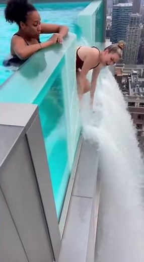 Unbelievable Rooftop Pool Moment Caught on Camera
