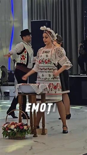 🎉 Ai planificat o Nuntă ? 💃 Show-Ballet Non Format 💎 Artă, Dans, Tradiție & Emoție garantată! ✅️ Trei programe – sau personalizate individual 🔢 De la o pereche până la opt ❤️ Dansatori licențiați și artiști profesioniști 👰 Dansul mirilor lecții individuale 🌍 Deplasare toată Moldova și în diaspora ➡️ Prețuri flexibile 🎉 Nunți | Aniversări | Evenimente 📲 WhatsApp / Telegram / Vaiber 📞 373 79 65 15 00 | Non Format - Dansatori pentru eveniment